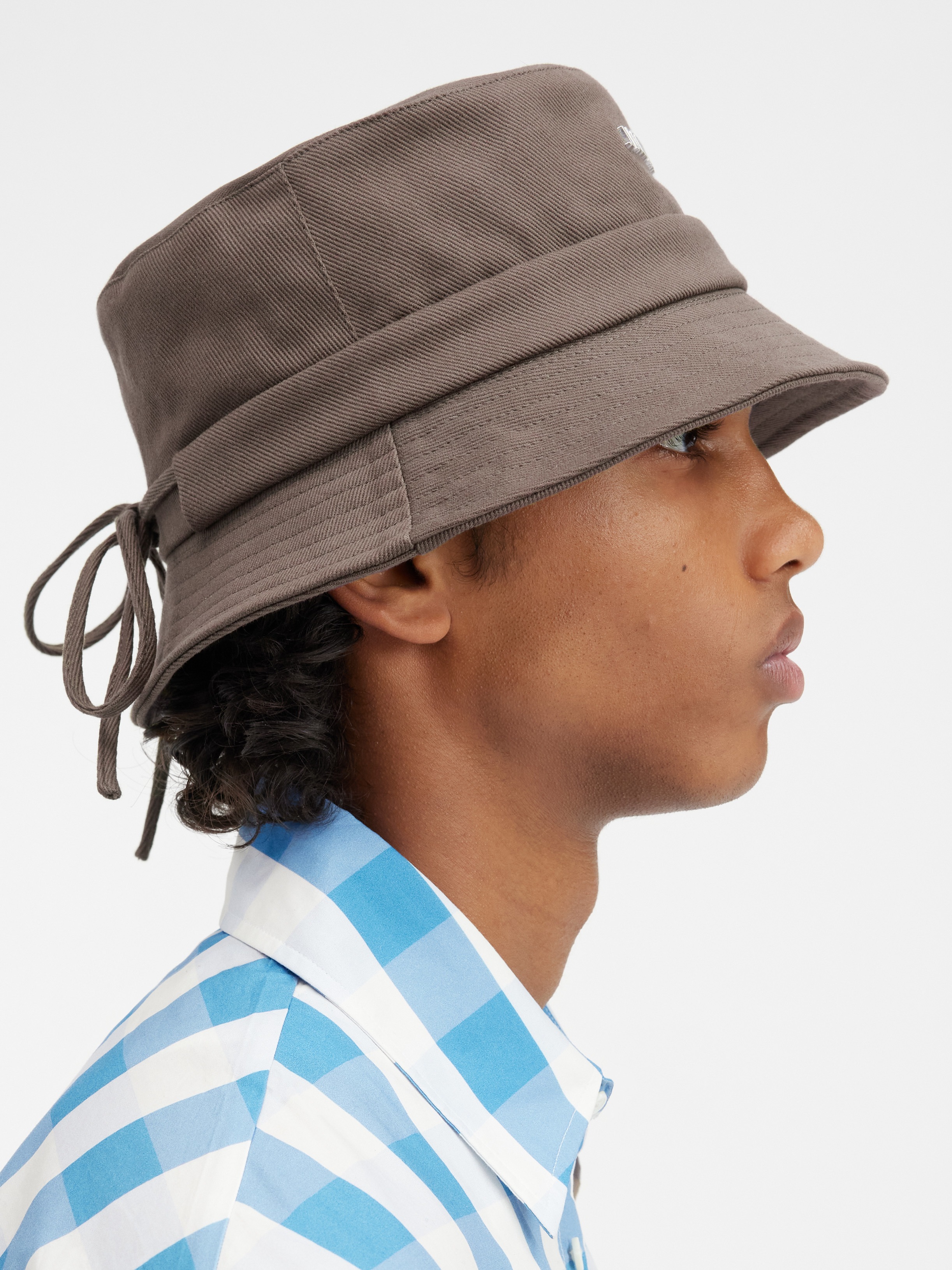 Le bob Gadjo by JACQUEMUS | Official website