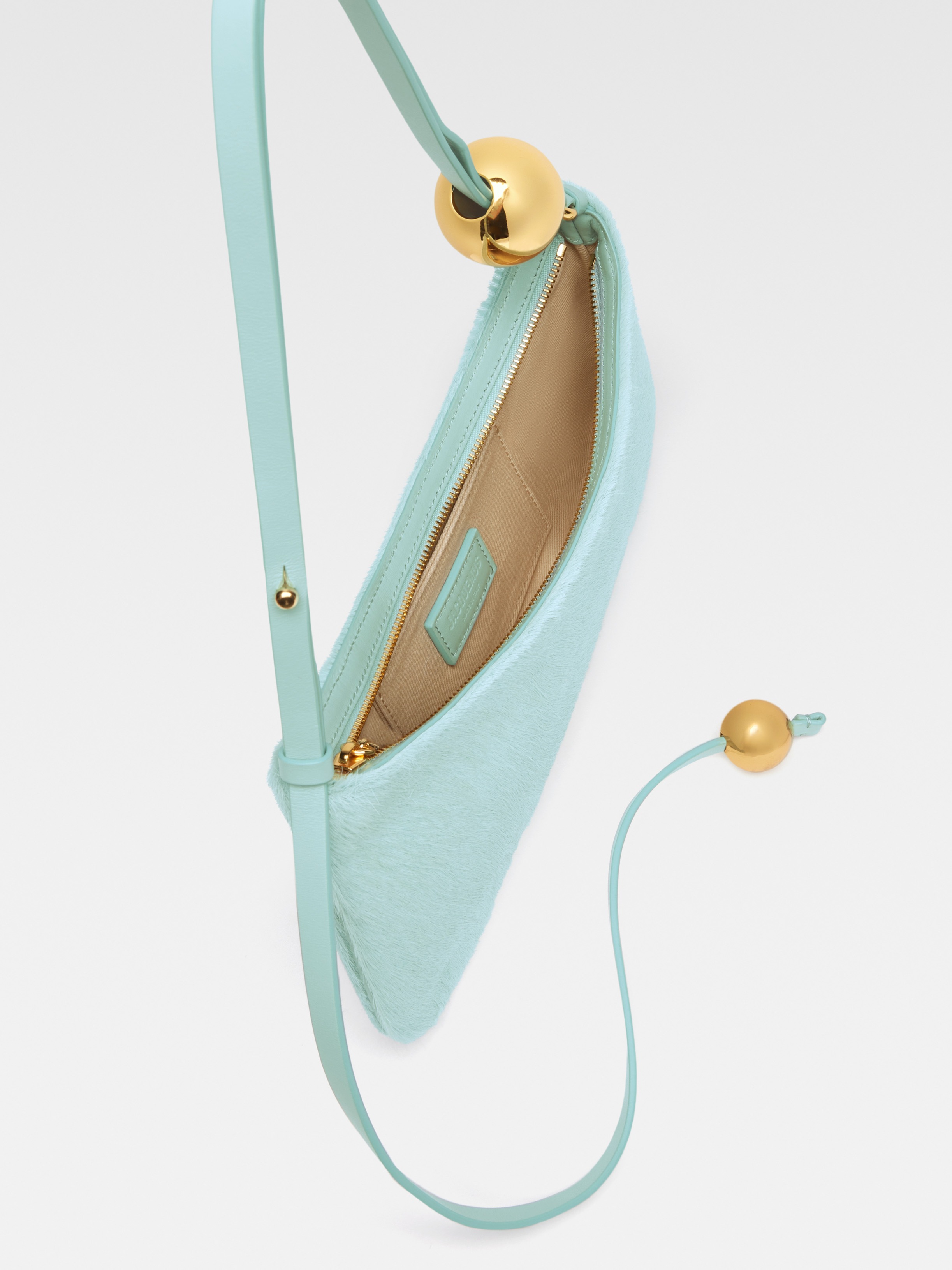 Le Bisou Perle by JACQUEMUS | Official website