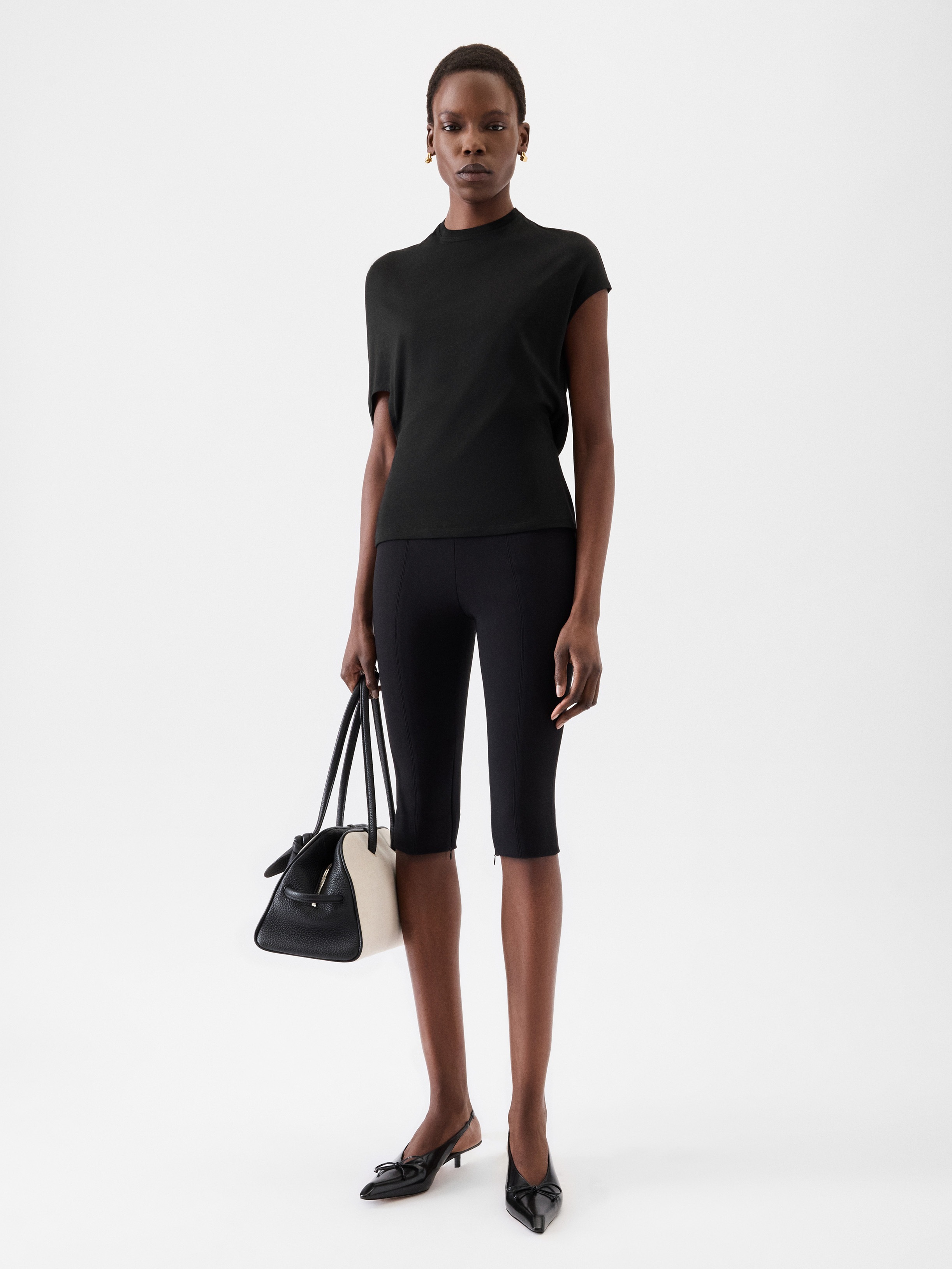 The Salerno t-shirt by JACQUEMUS | Official website