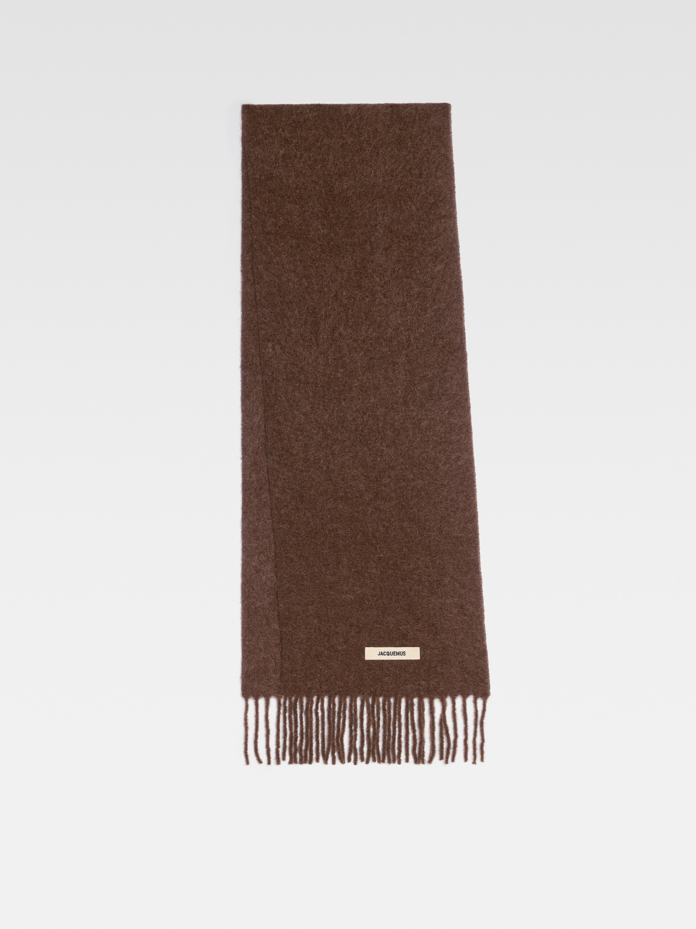 The Carro scarf by JACQUEMUS | Official website