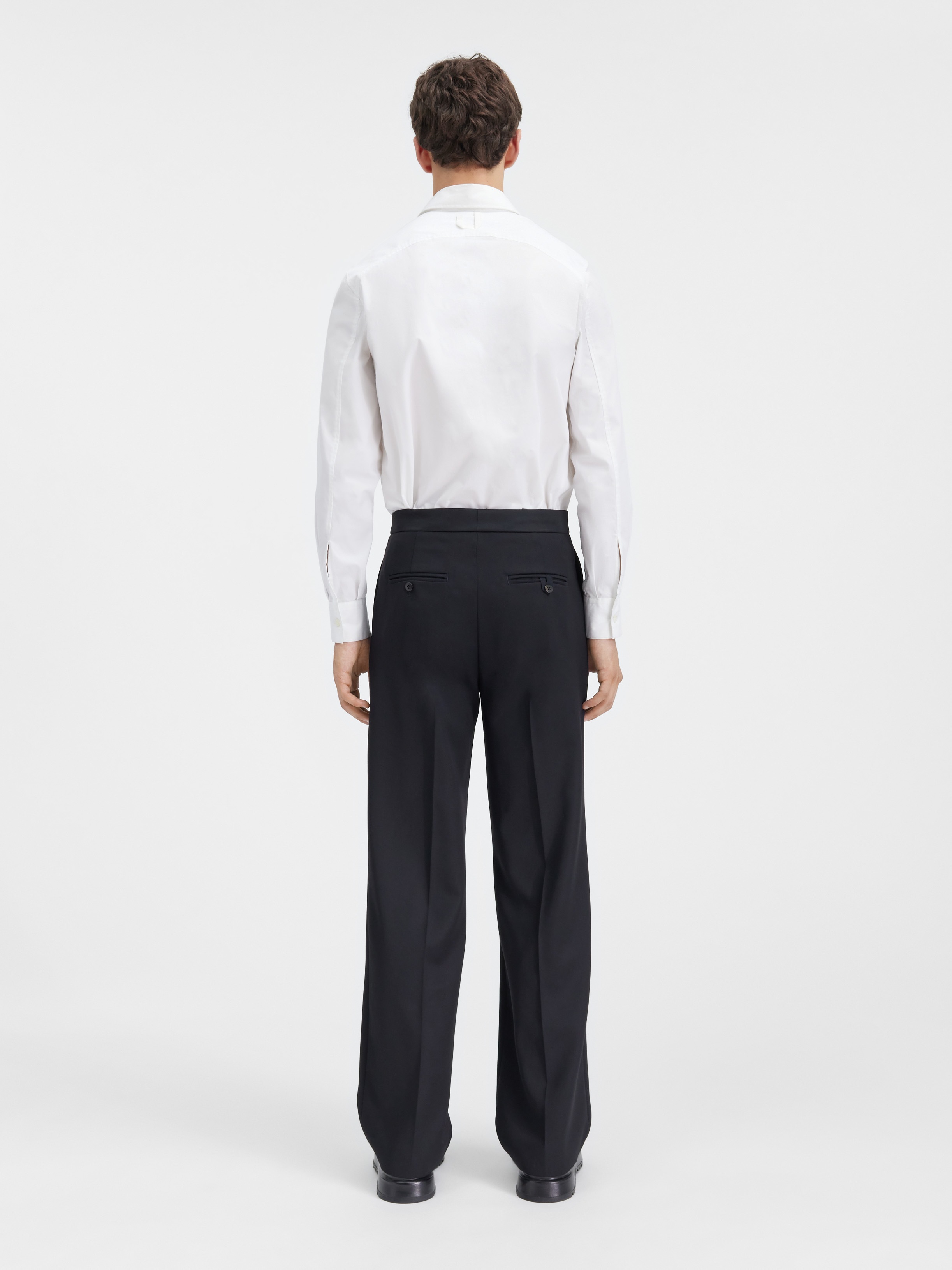 Le pantalon Melo tuxedo by JACQUEMUS | Official website