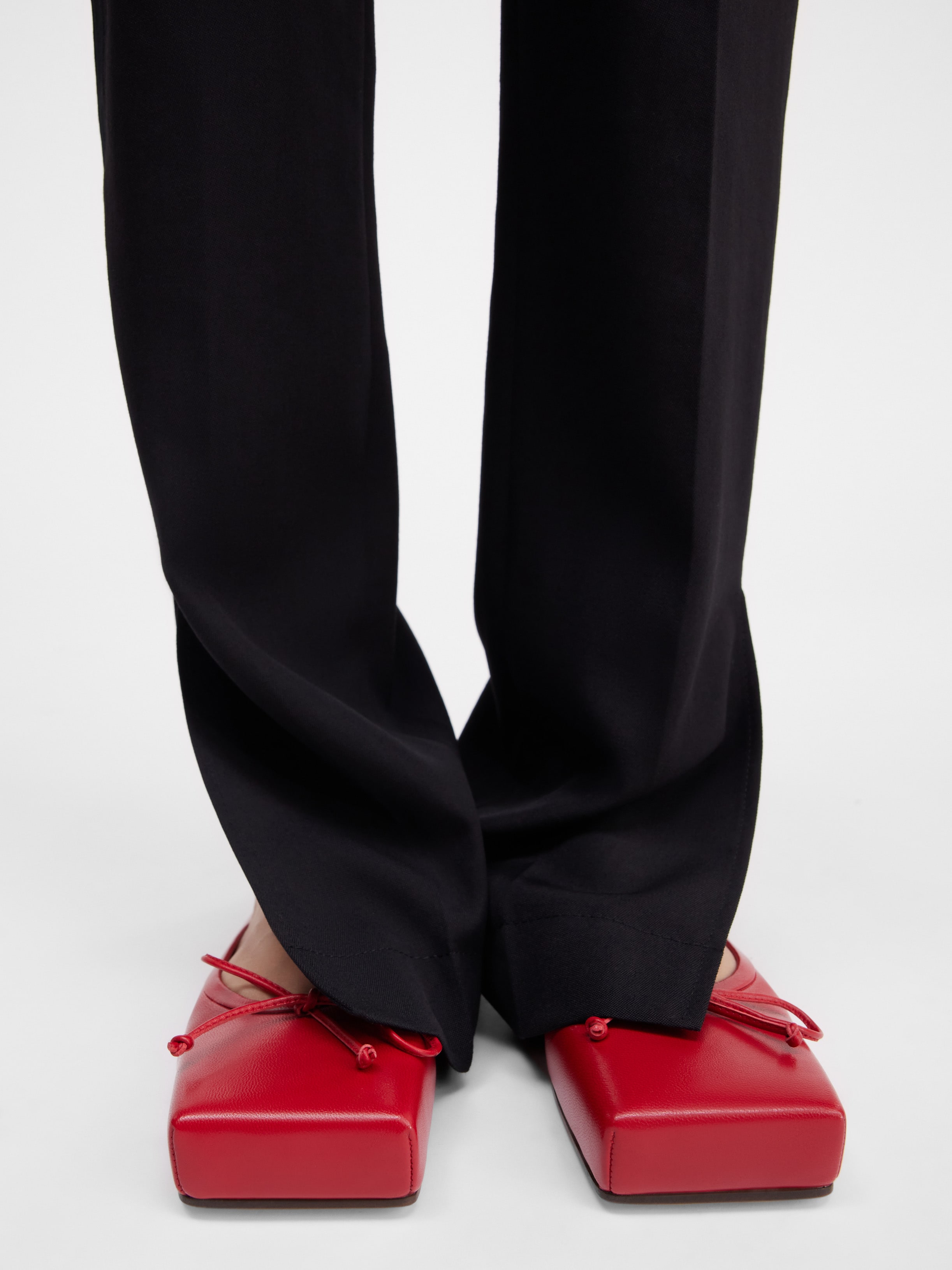 Les mules plates Ballet | JACQUEMUS | Site officiel