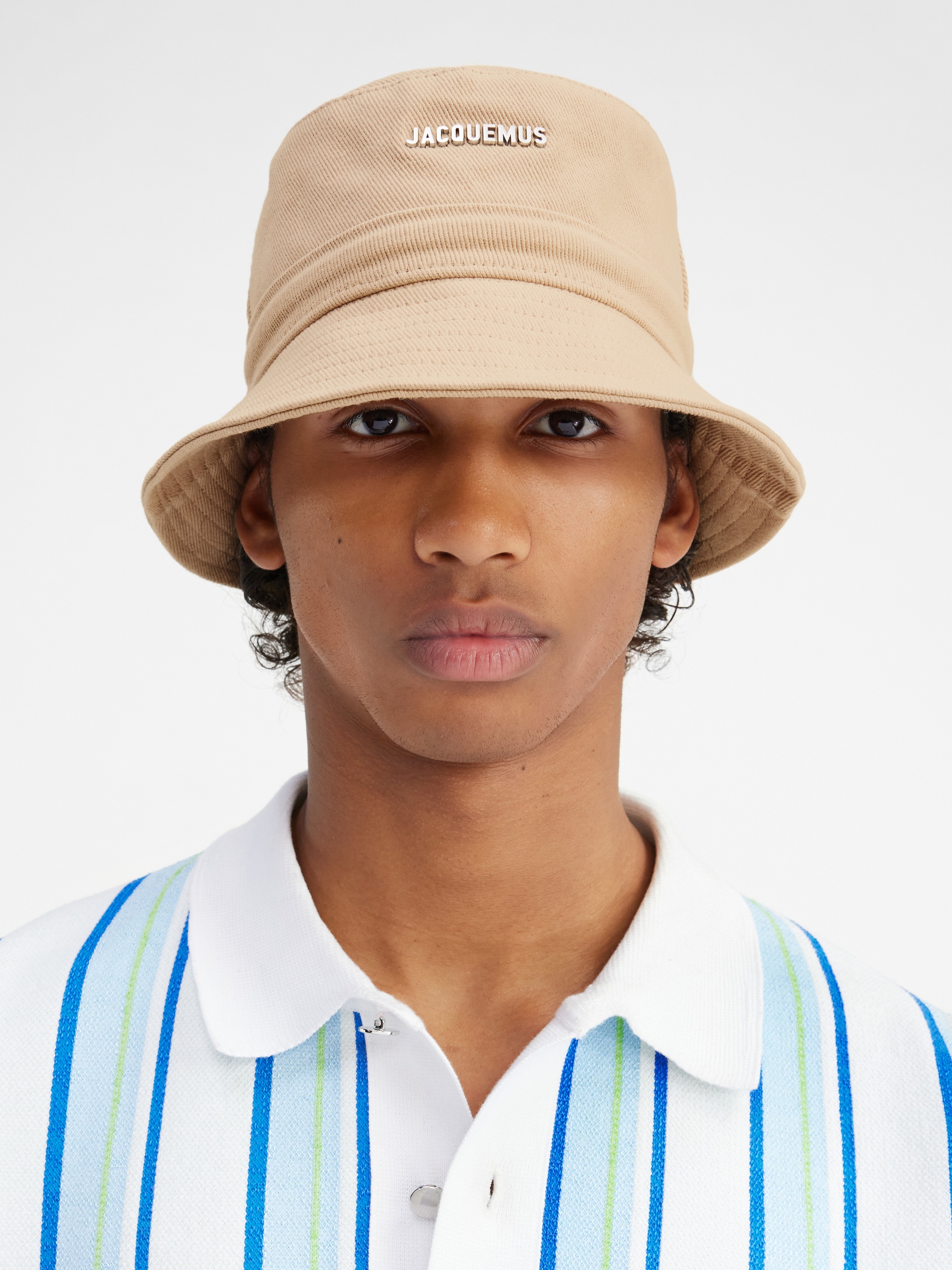 The Gadjo bucket hat by JACQUEMUS | Official website