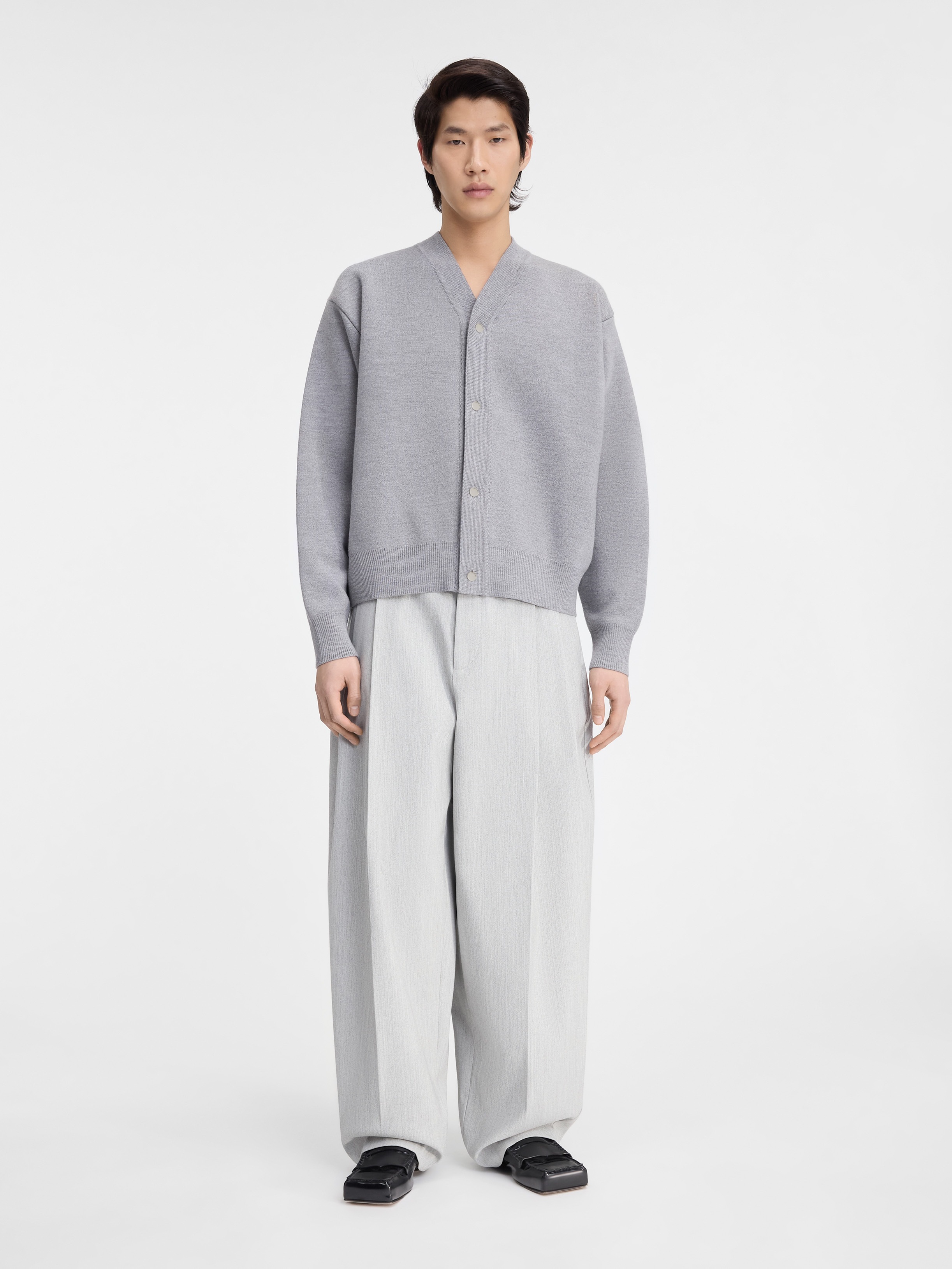 The buttoned cardigan by JACQUEMUS | Official website